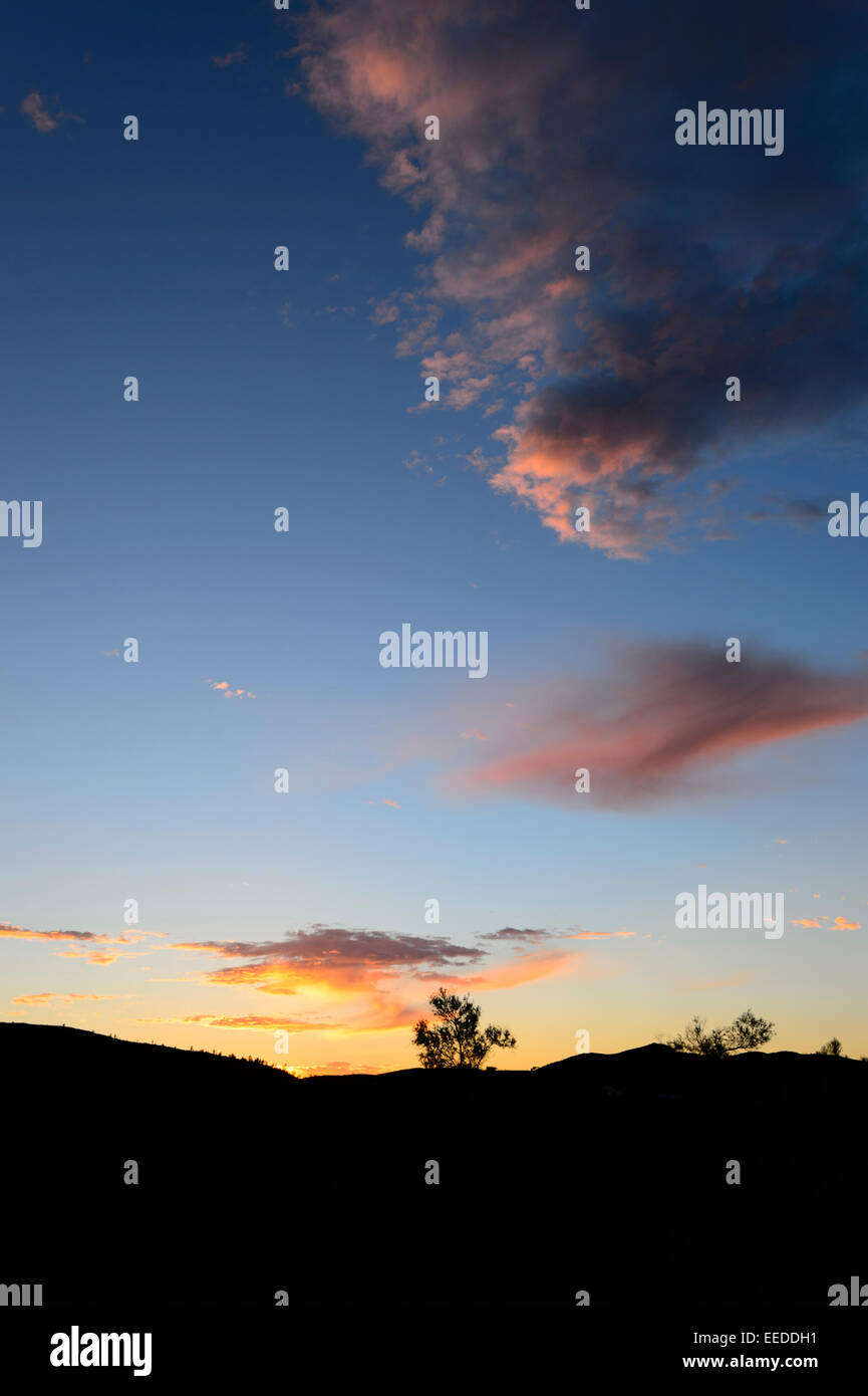 Flinders ranges outline hi-res stock photography and images - Alamy