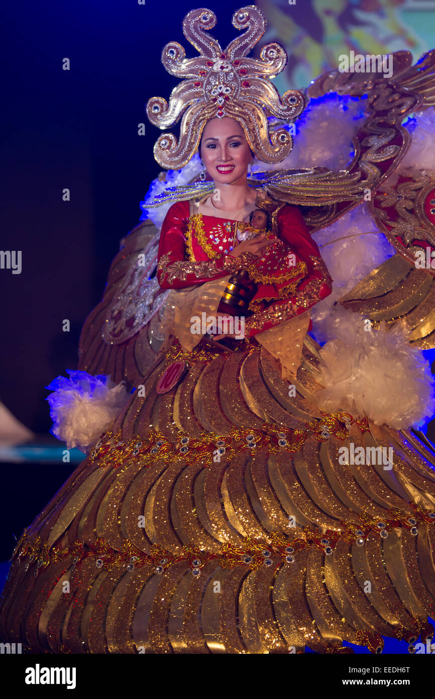 Traditional philippine costumes hi-res stock photography and images - Alamy