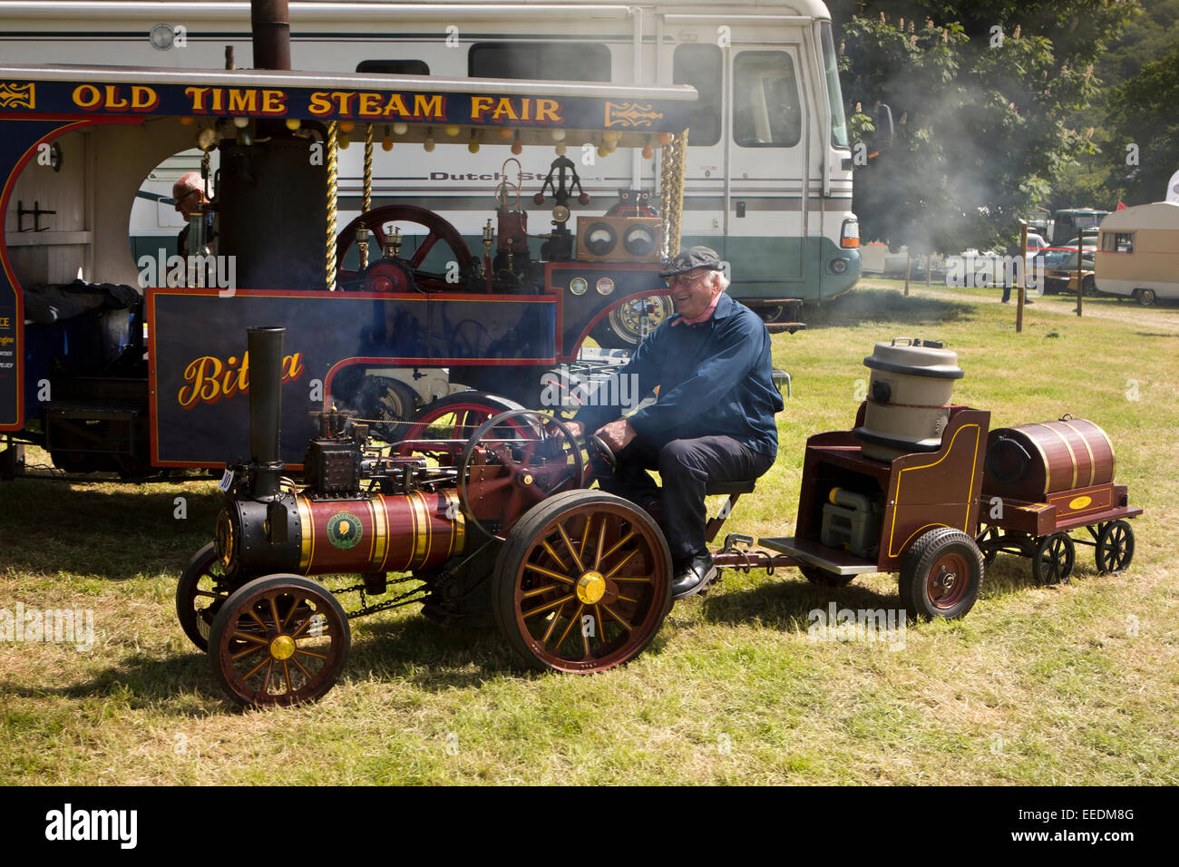 Mini traction engine hi-res stock photography and images - Alamy