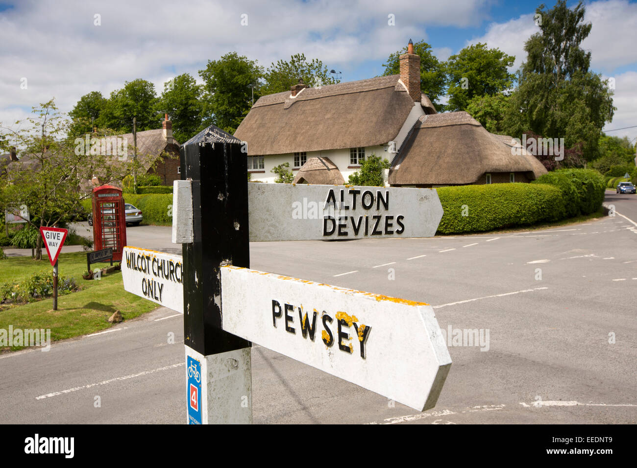 UK, England, Wiltshire, Vale of Pewsey, Wilcot sign post on village ...