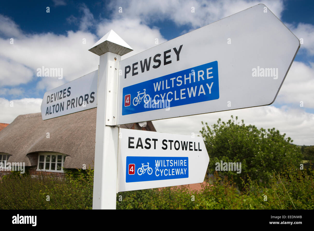 Pewsey village sign hi-res stock photography and images - Alamy