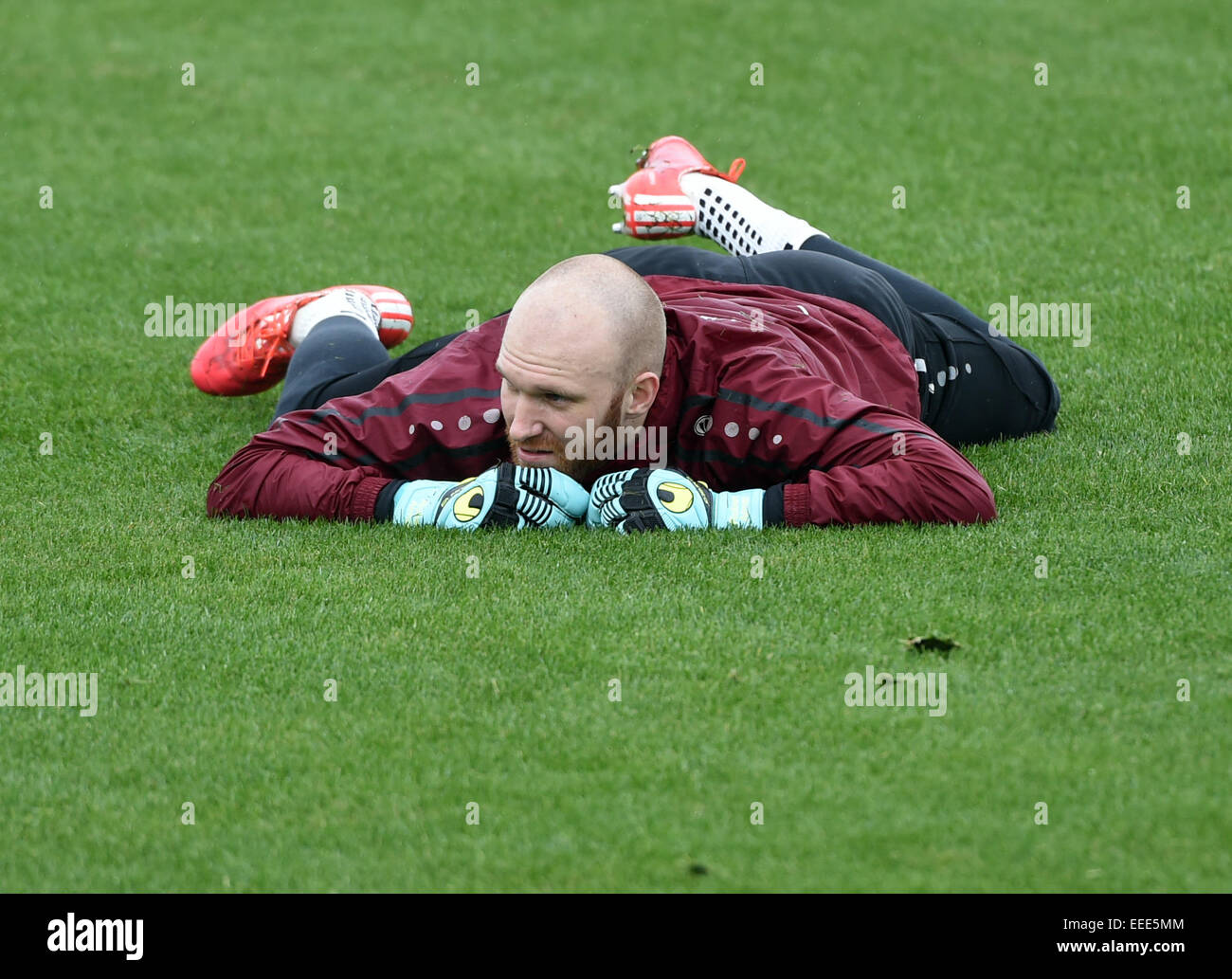 Belek, Turkey. 16th Jan, 2015. Goal keeper Robert Almer of Hannover 96 ...