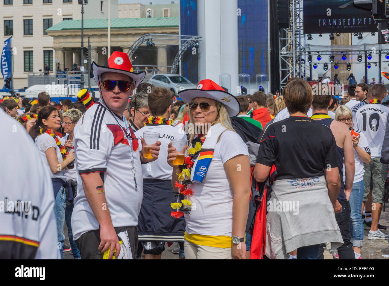 Fans celebrating at Brandenburg Gate the German football team at the ...