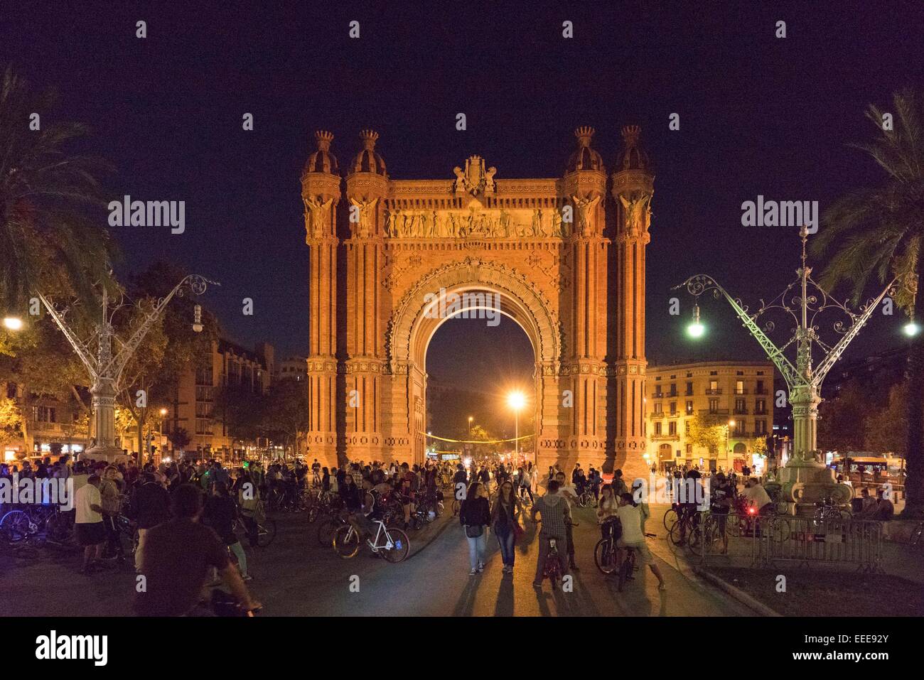 Triumphal arch at Night in Barcelona,4.10.2014 Stock Photo - Alamy