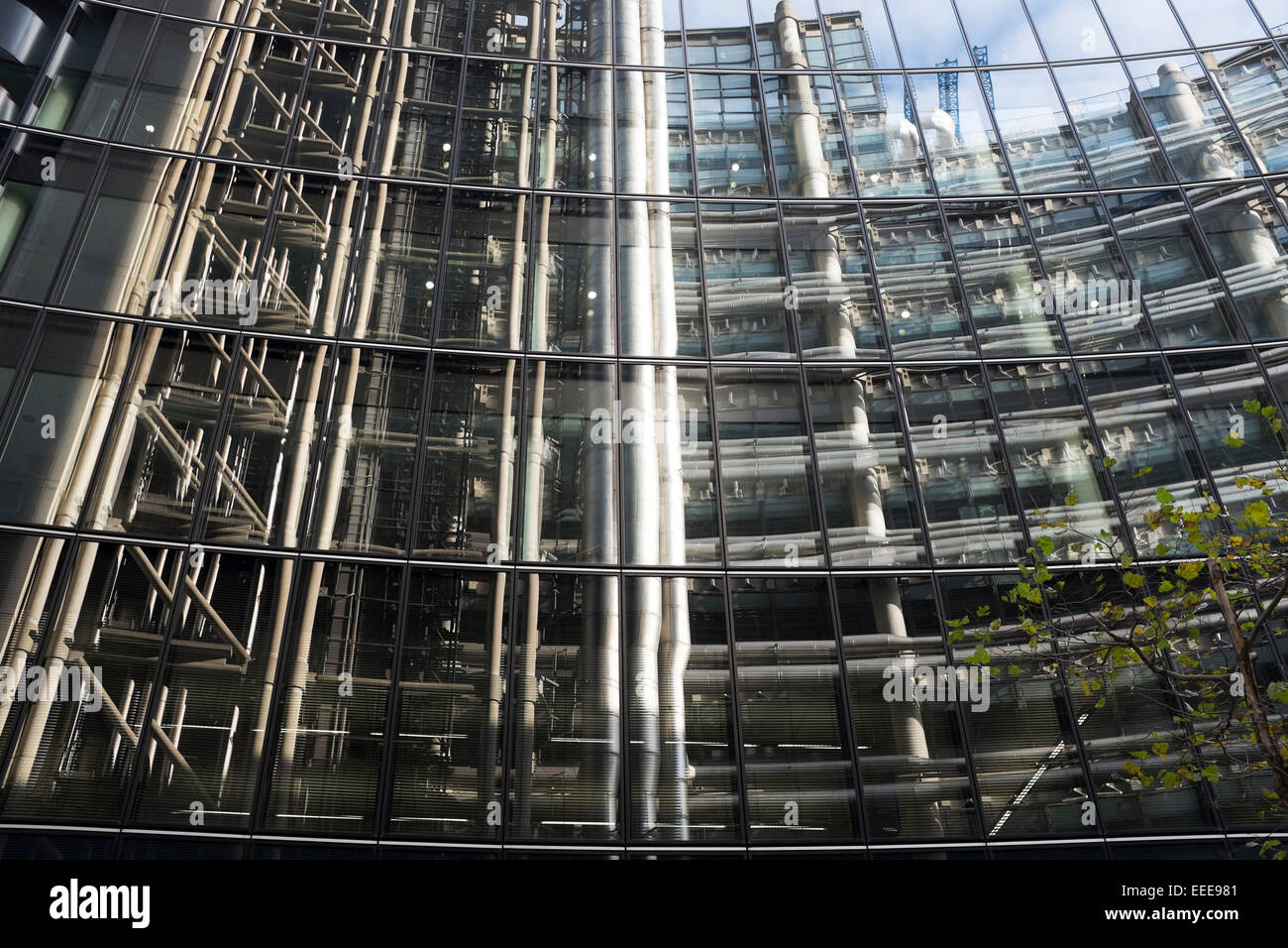 Ground breaking architecture hi-res stock photography and images - Alamy