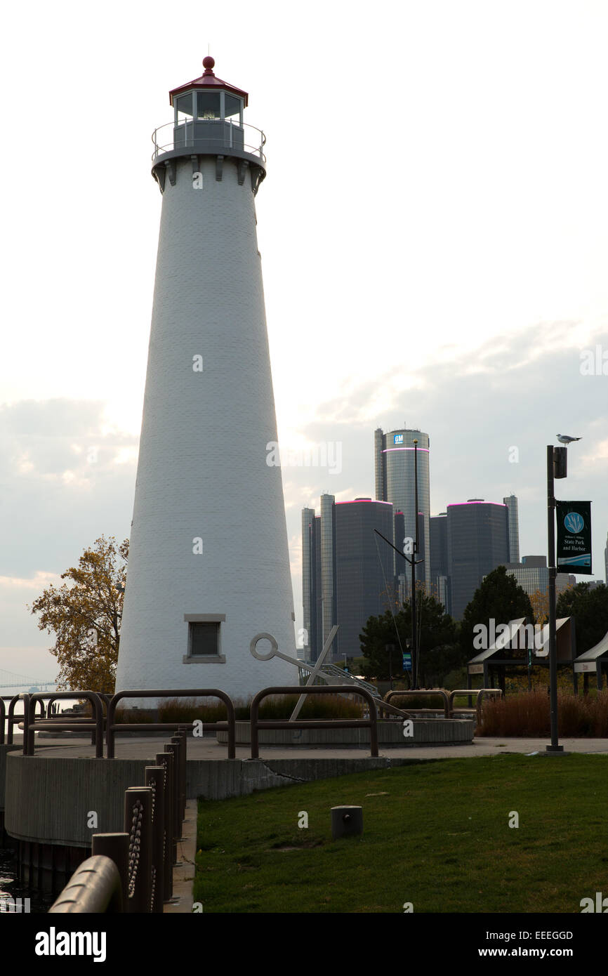 Detroit Lighthouse in sundown, Michigan, USA. Oct. 27, 2014 Stock Photo ...