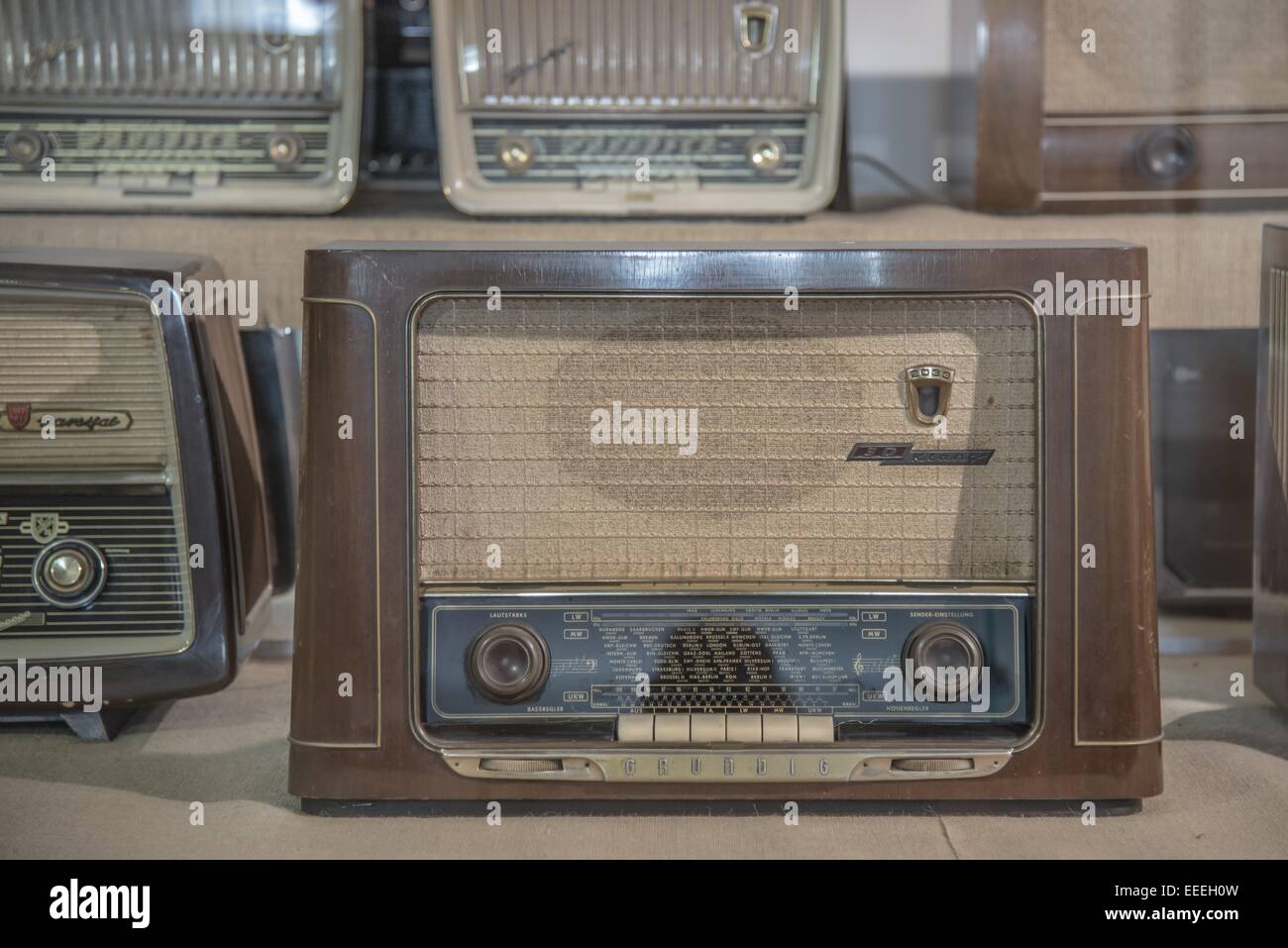Old Dusty Radio High Resolution Stock Photography and Images - Alamy