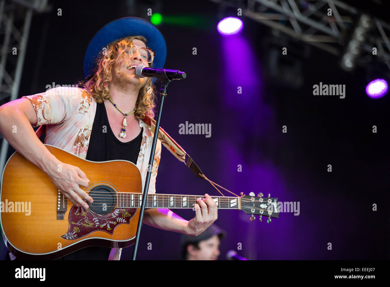 NOS Alive (Optimus Alive) Festival 2014 - Day 2 Featuring: Allen Stone ...