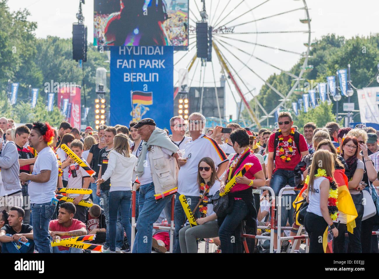 Fans celebrating at Brandenburg Gate the German football team at the ...