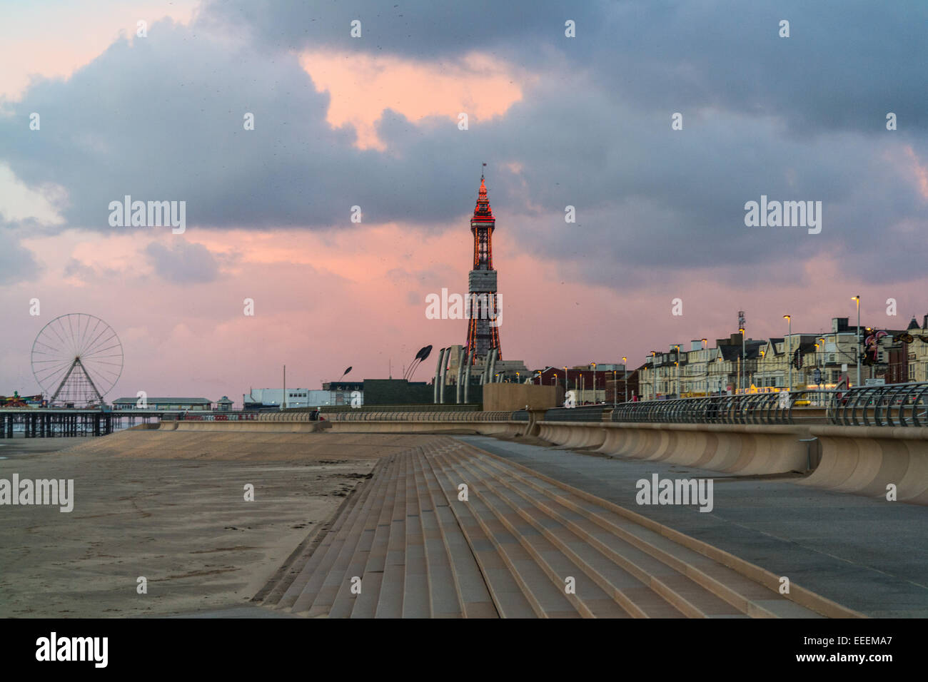 Blackpool tower showing blackpool tower hi-res stock photography and ...