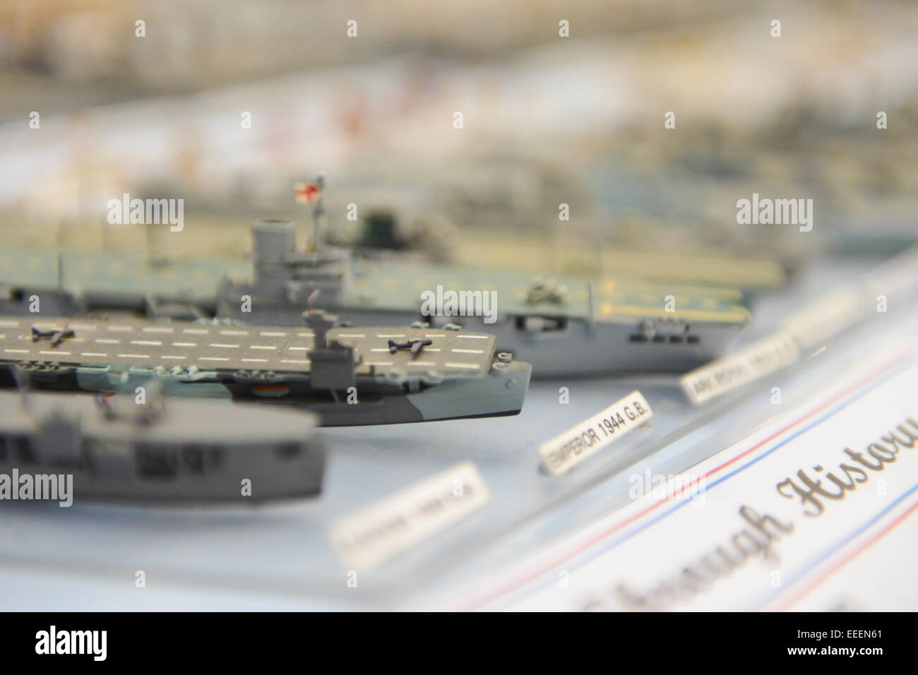 Warship types hi-res stock photography and images - Alamy