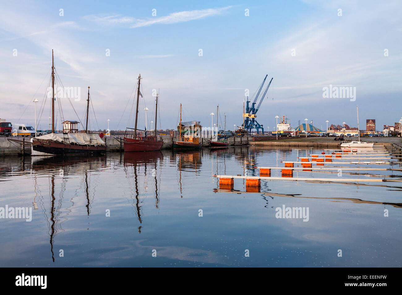 Crane in port rostock hi-res stock photography and images - Alamy