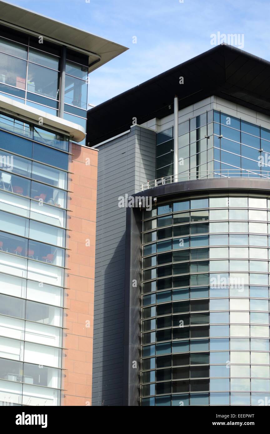 Modern offices at Atlantic Quay in Glasgow, Scotland Stock Photo - Alamy