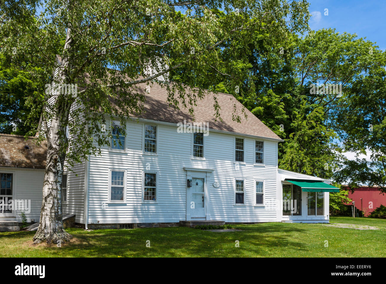 Historic Samuel Lay House (1732) in the old town, Essex, Connecticut ...
