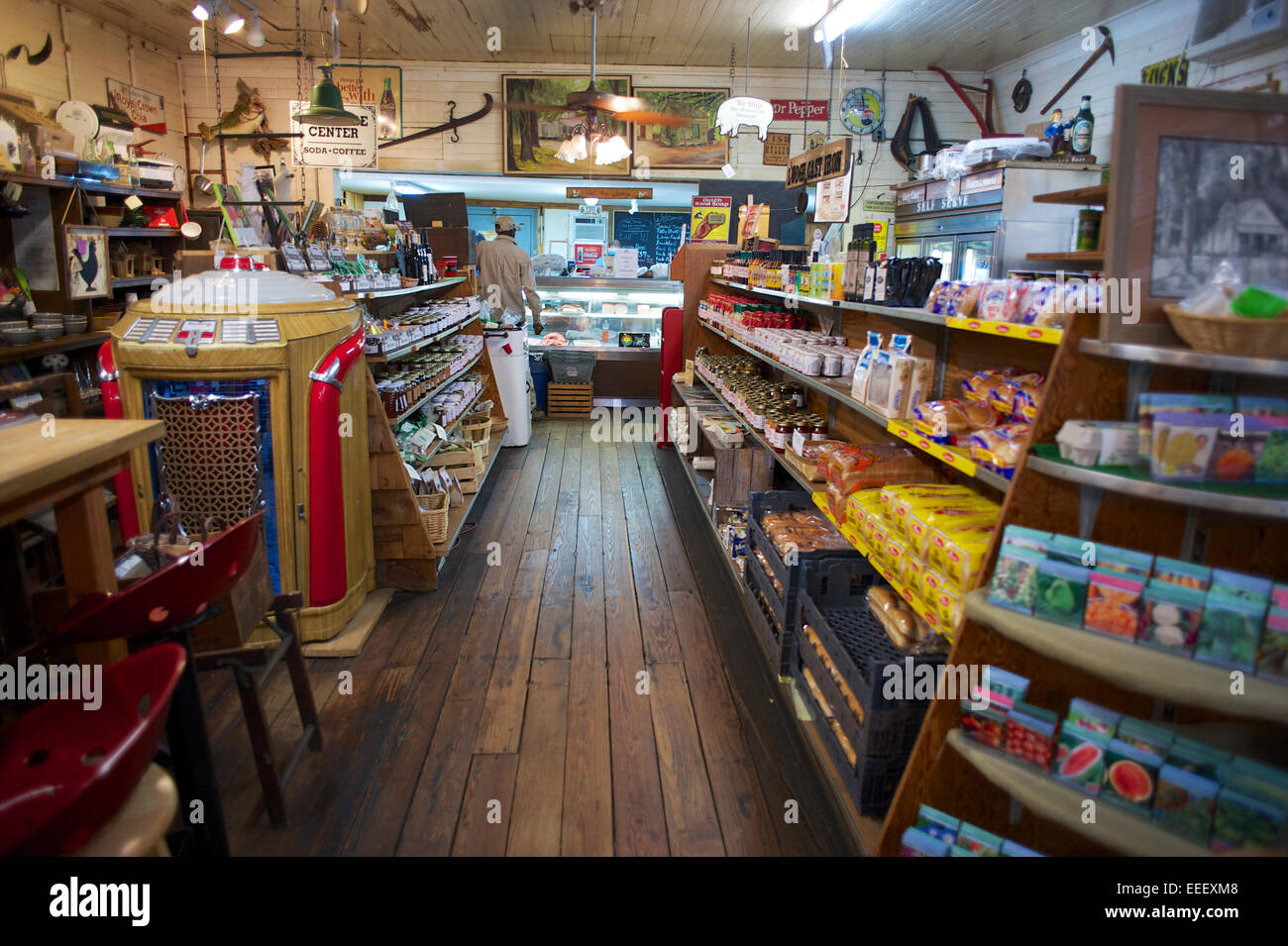 Country store interior hi-res stock photography and images - Alamy