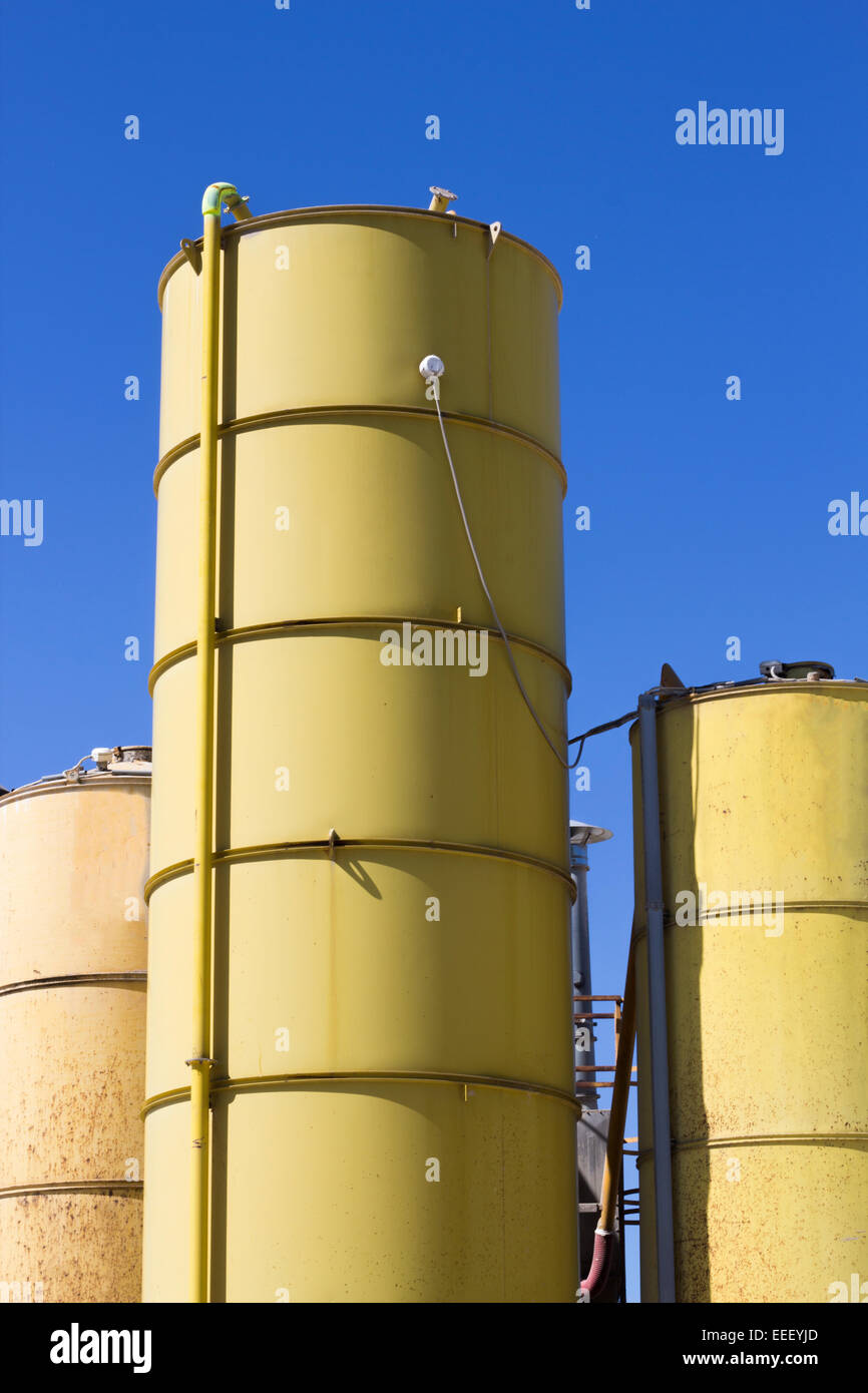 Sand silo hi-res stock photography and images - Alamy