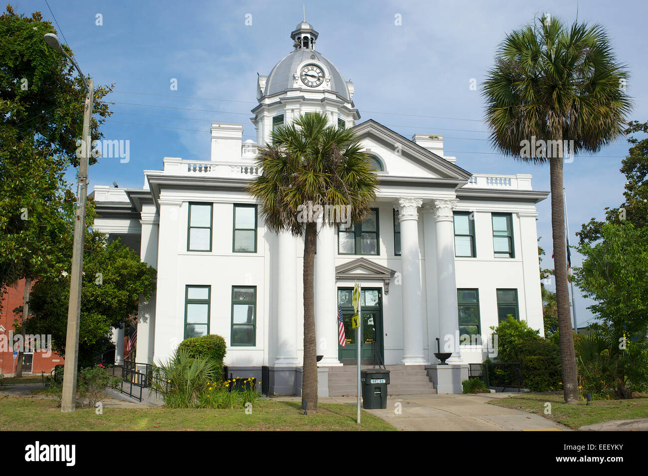 Courthouse hi-res stock photography and images - Alamy