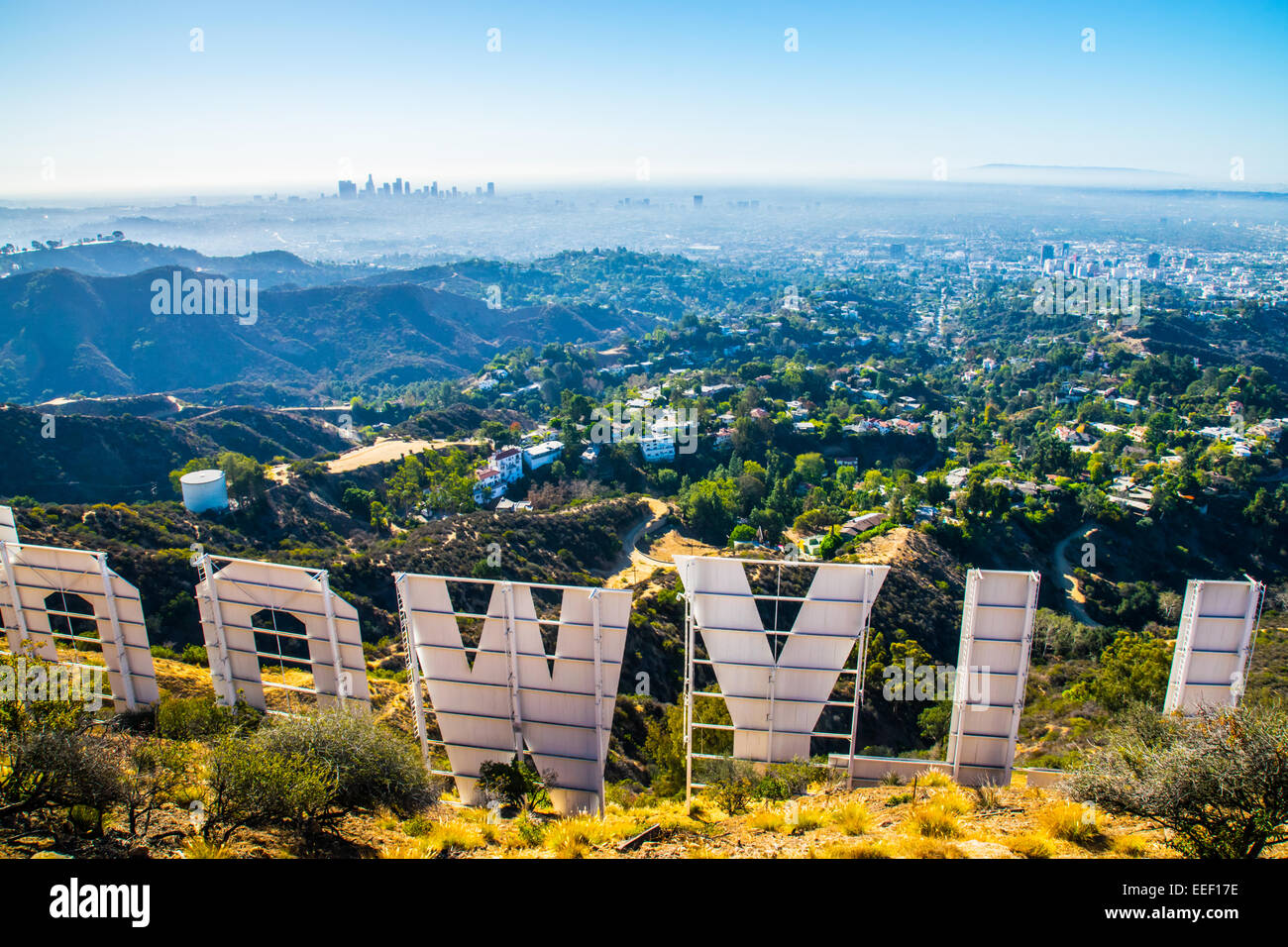 Hollywood sign. View from behind on a clear day Stock Photo - Alamy
