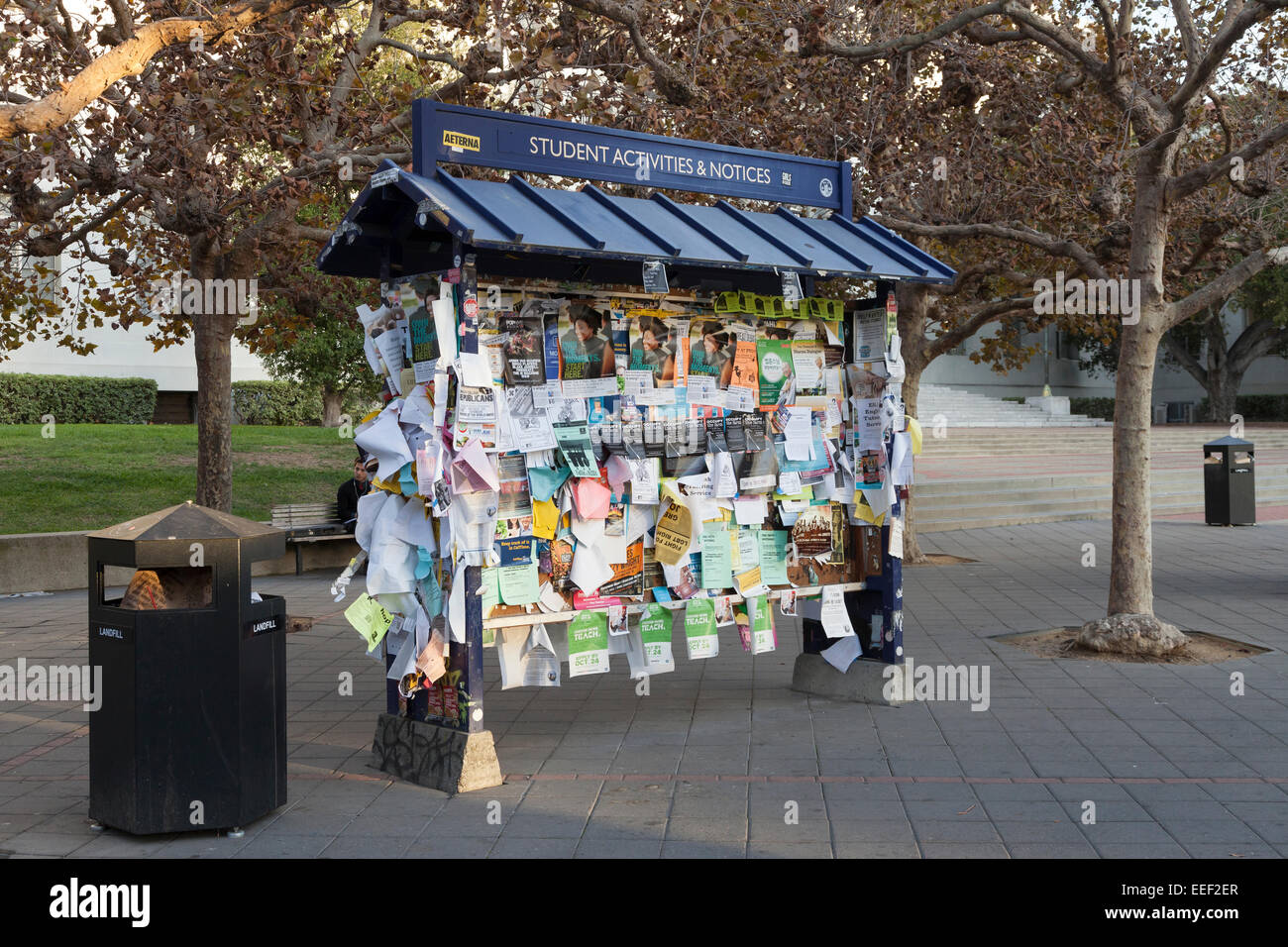 University bulletin board hi-res stock photography and images - Alamy