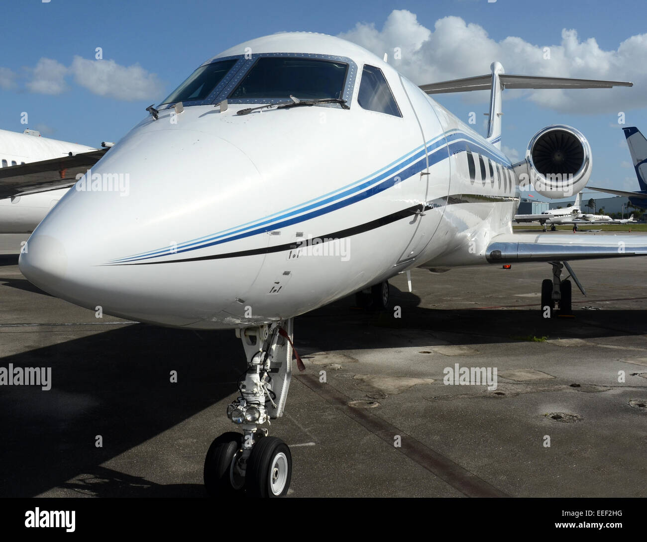 Bizjet hi-res stock photography and images - Alamy
