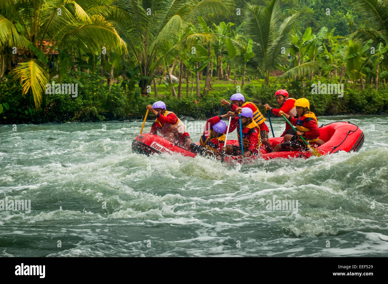 The 2005 Indonesia National Whitewater Rafting Championship on Citarum ...