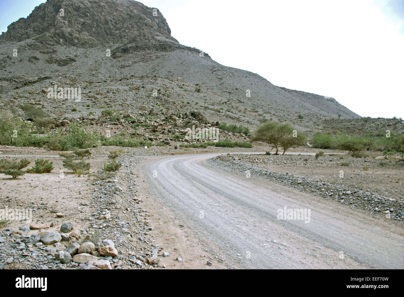 Sultanat Oman Reisen Strasse Schotter Piste Nahe Wadi Tanuf Jebel ...