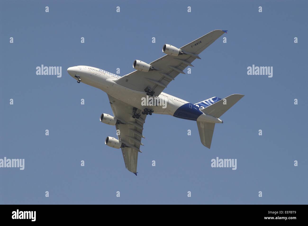 Airbus A 380 airliner Stock Photo - Alamy