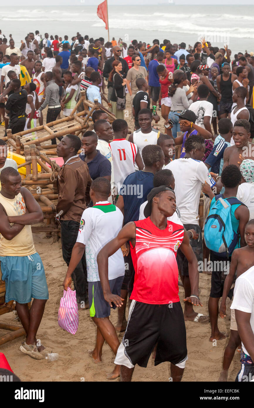 Ghana beach boy hi-res stock photography and images - Alamy