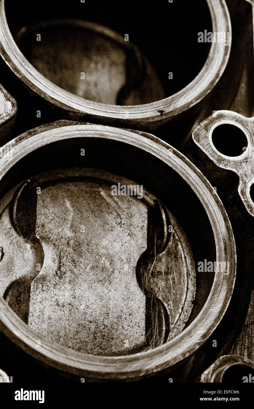 Automobile cylinder block Stock Photo - Alamy