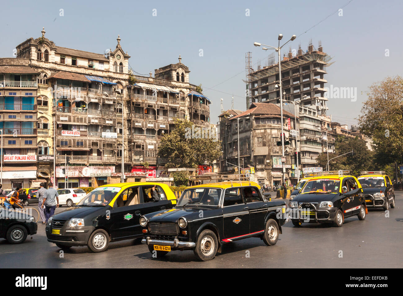 Indian taxi cab mumbai india hi-res stock photography and images - Alamy