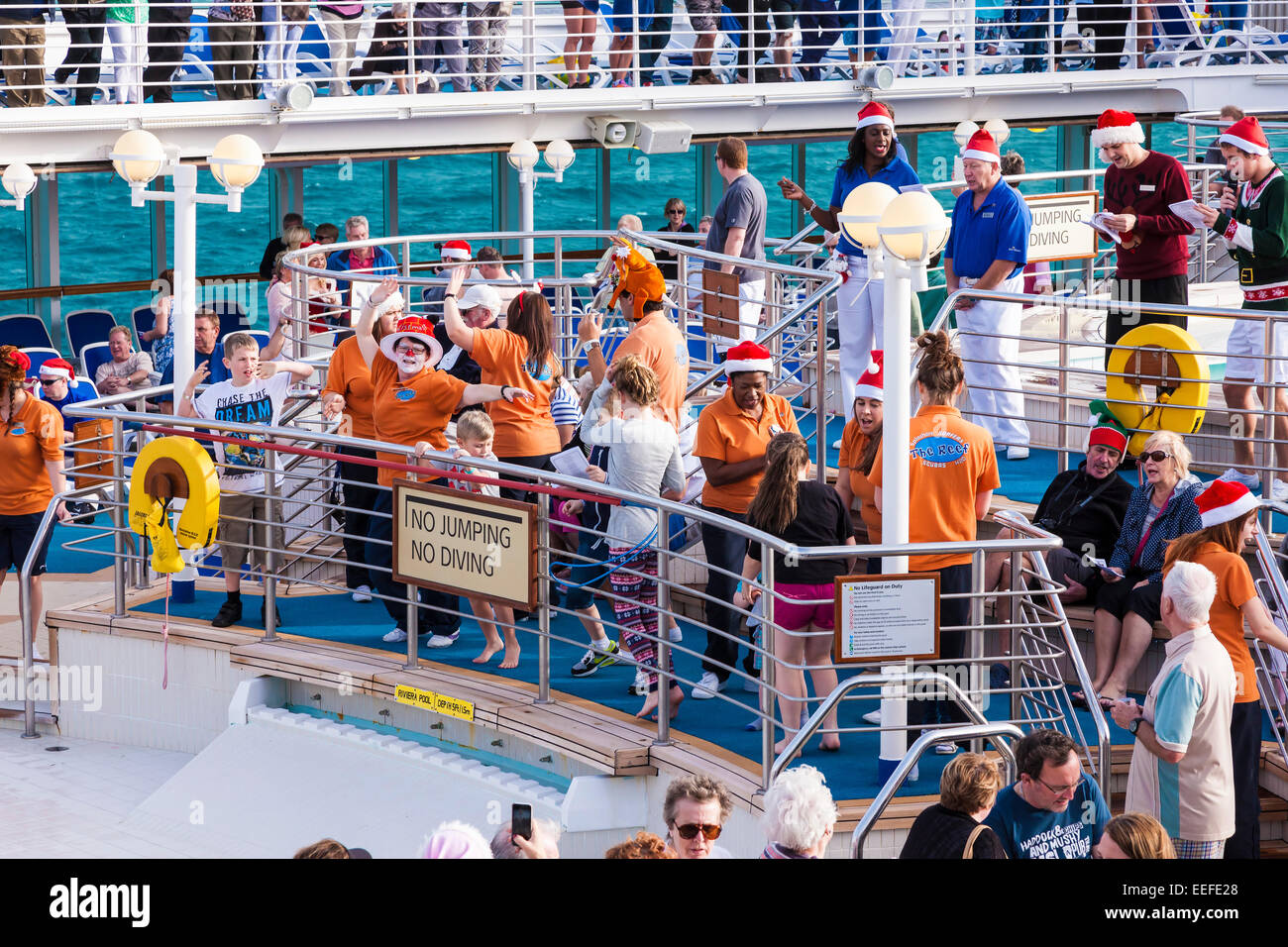 Cruise ship deck party hi-res stock photography and images - Alamy