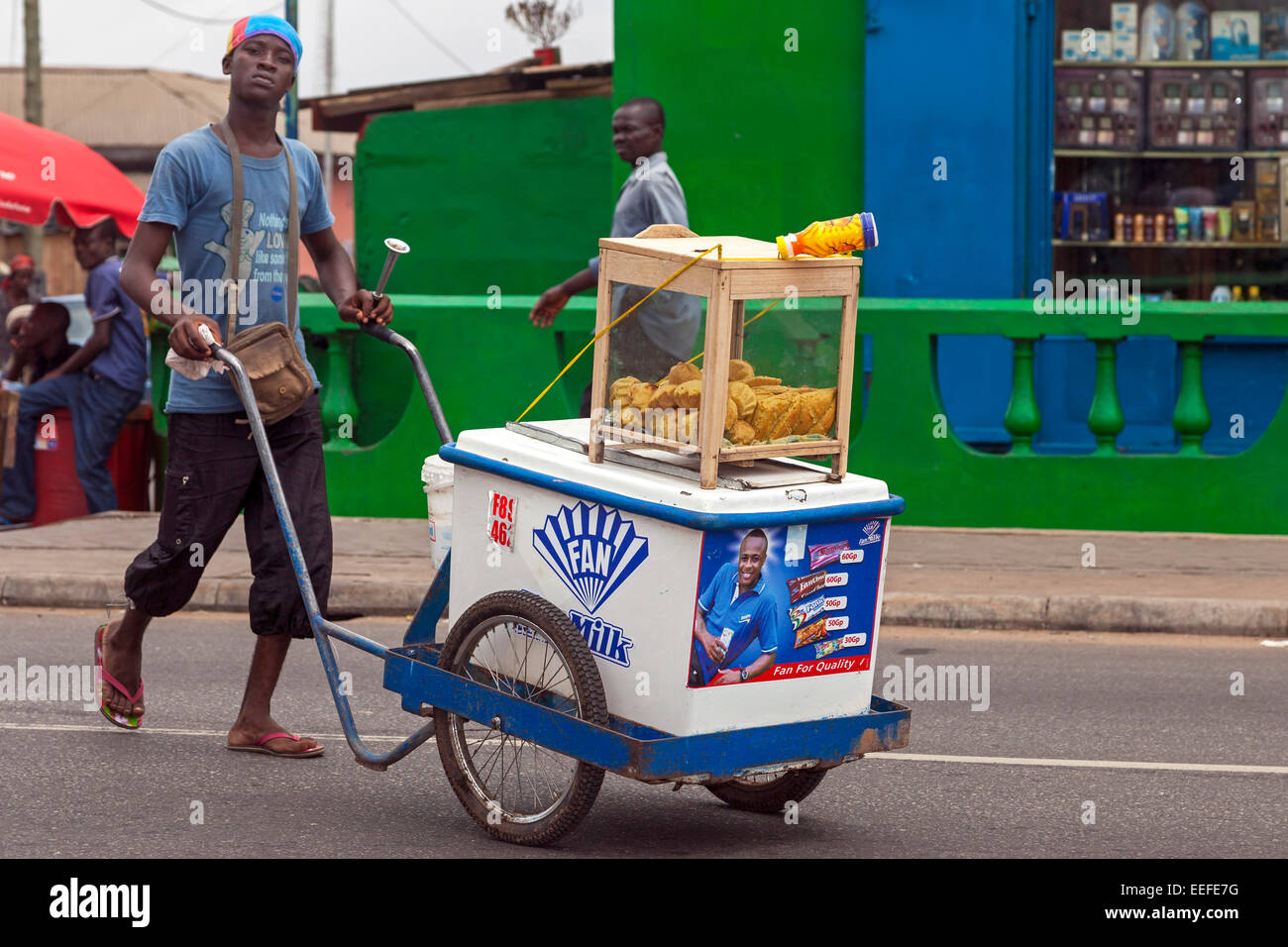 Hawker, Jamestown, Accra, Ghana, Africa Stock Photo - Alamy