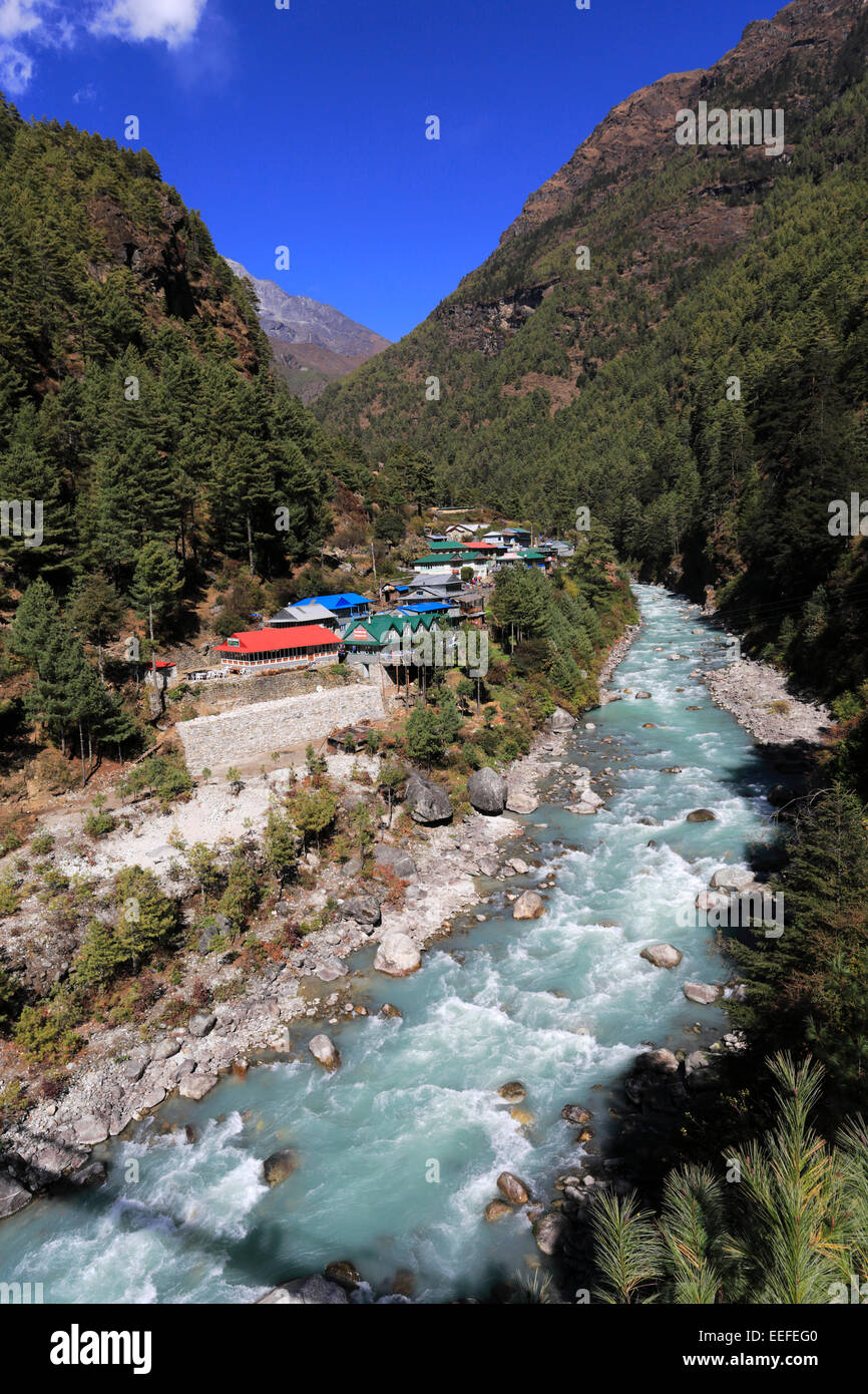 The Dudh Koshi river valley at Jarsale village on the Everest base camp ...