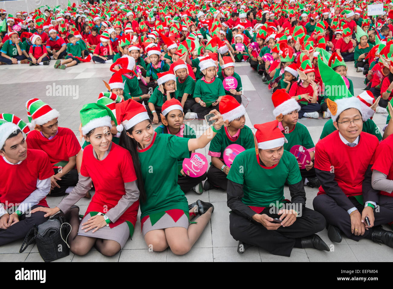 At Siam Paragon Parc in front of Siam Paragon Store, 1,762 Santa's ...