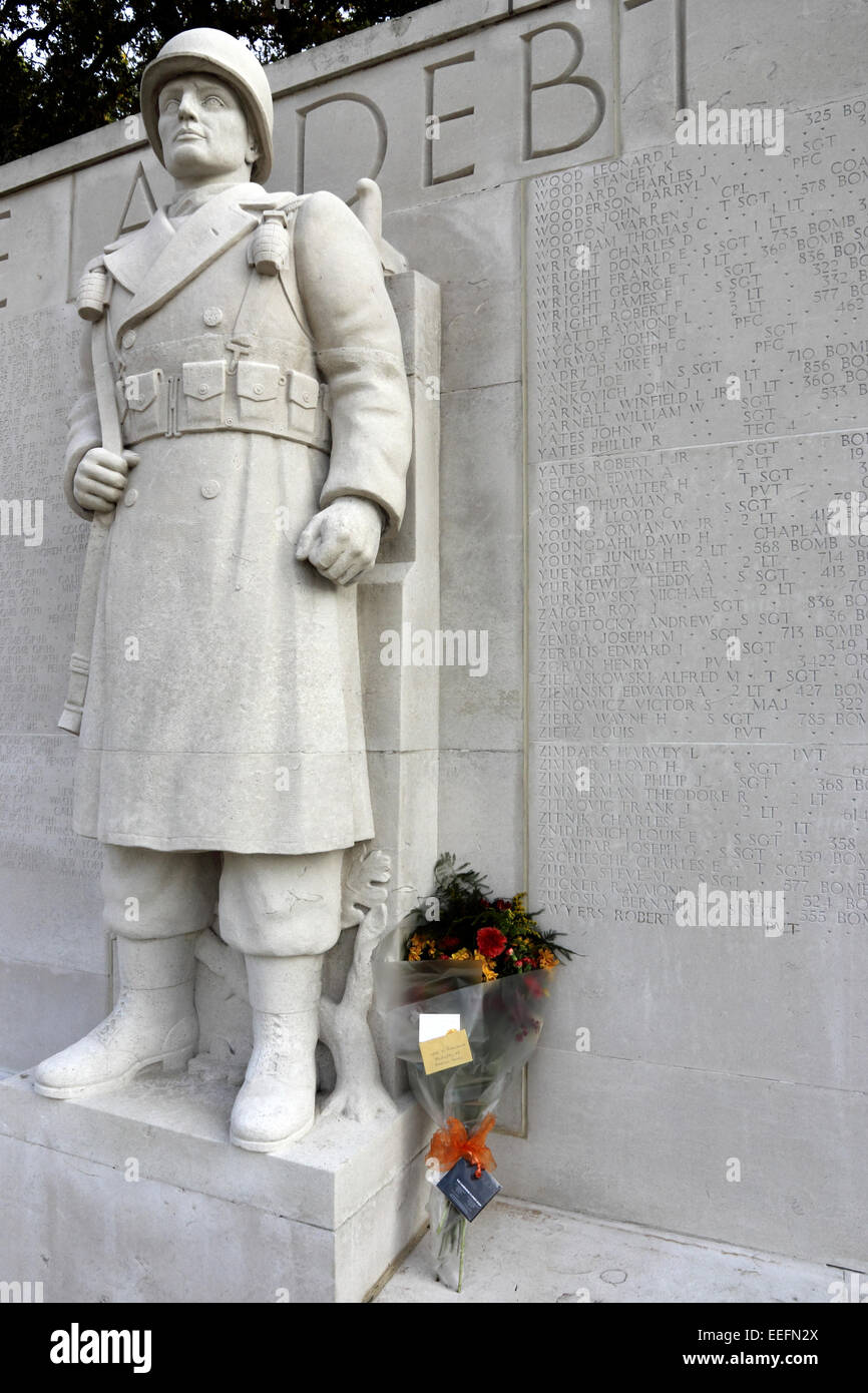 Foot soldiers statue hi-res stock photography and images - Alamy