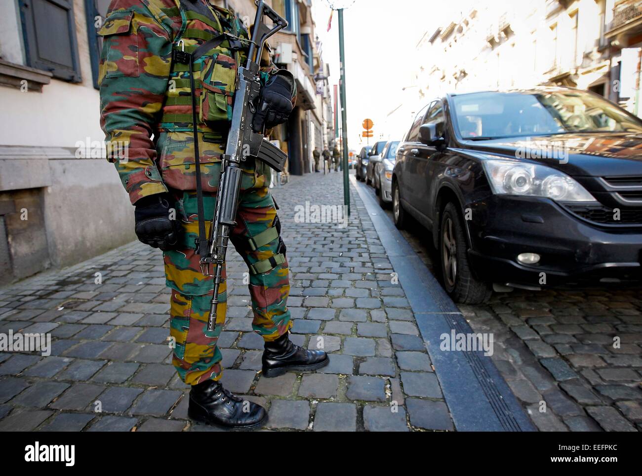 Brussels, Belgium. 17th Jan, 2015. Belgian soldiers stand on guard on ...