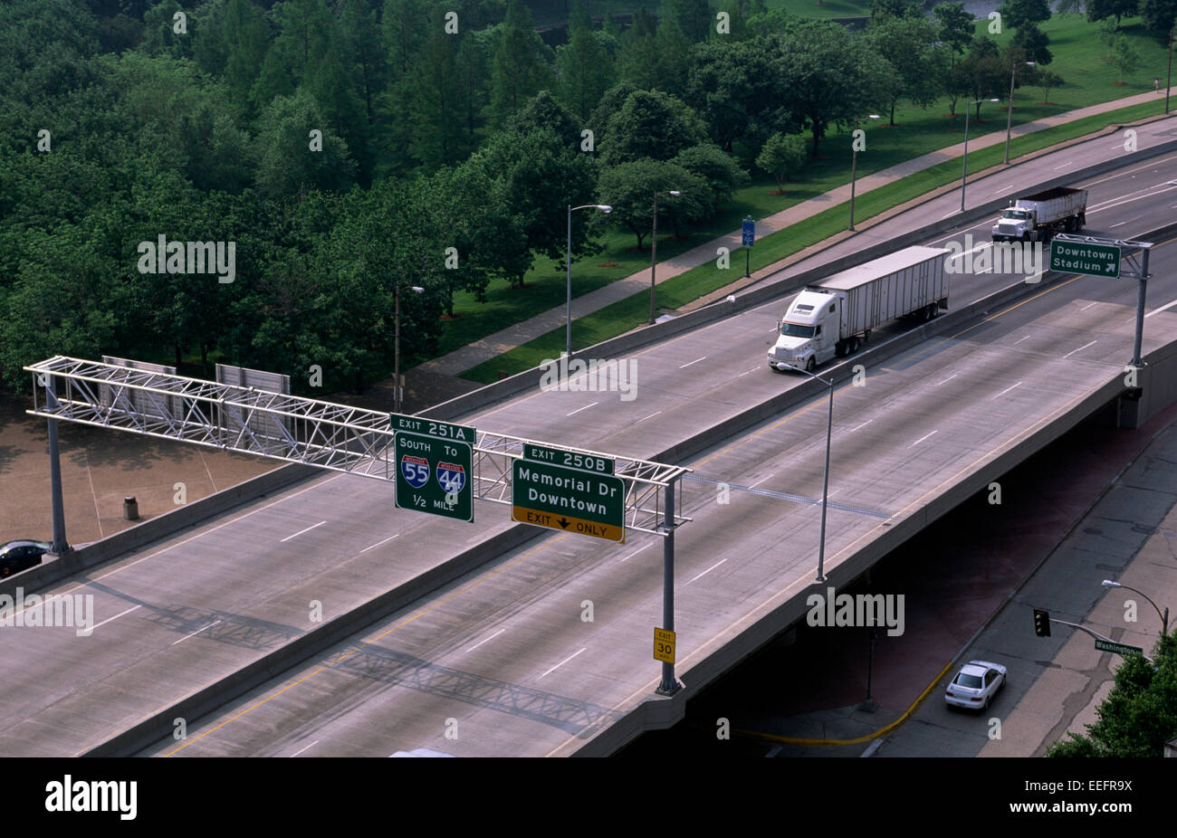 St louis road hi-res stock photography and images - Alamy