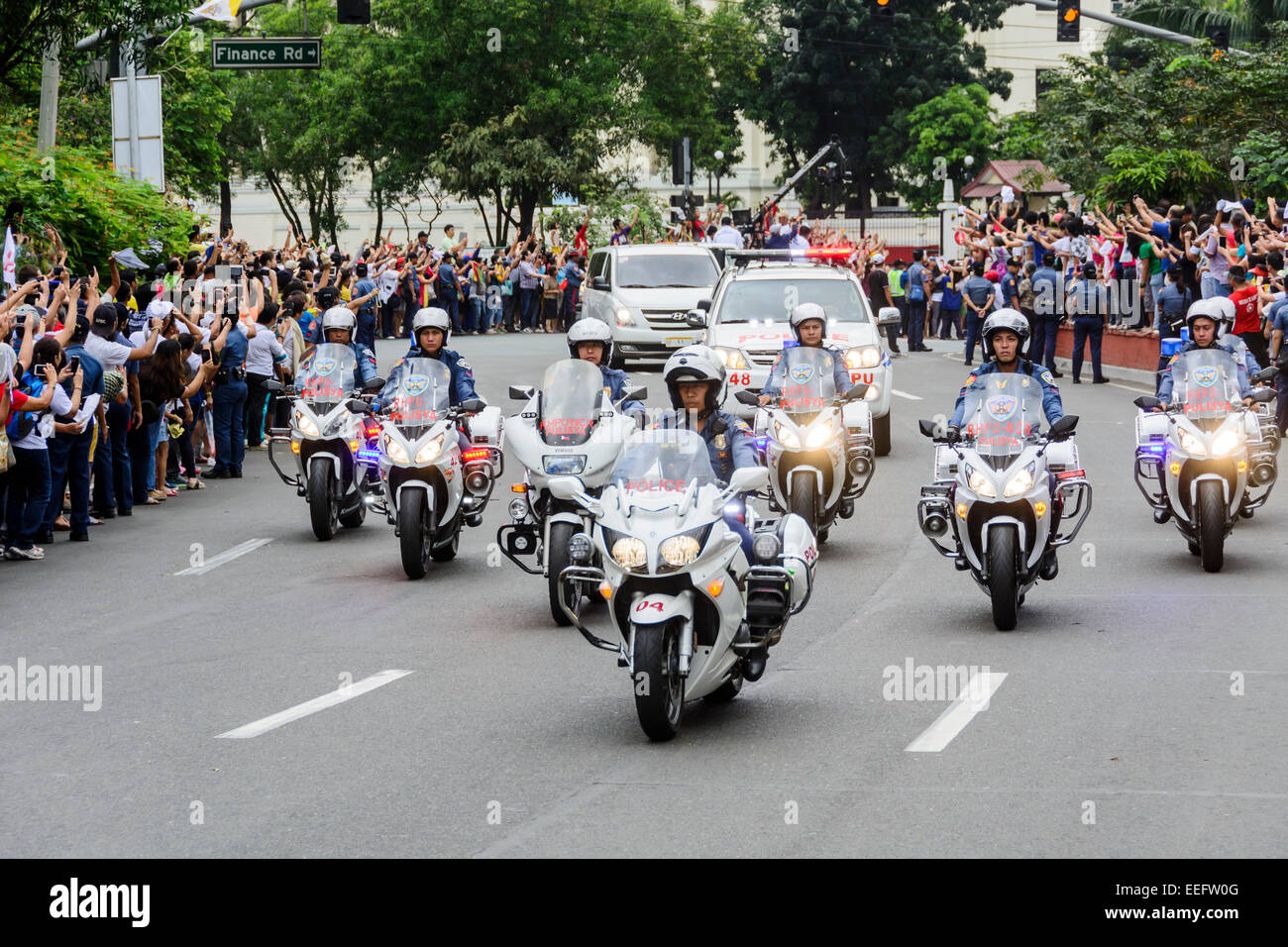Intramuros, Manila, Philippines, 16th Jan 2015. The lead vehicles of ...
