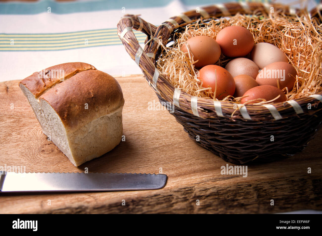Close up of breads with wicker baskets hi-res stock photography and ...