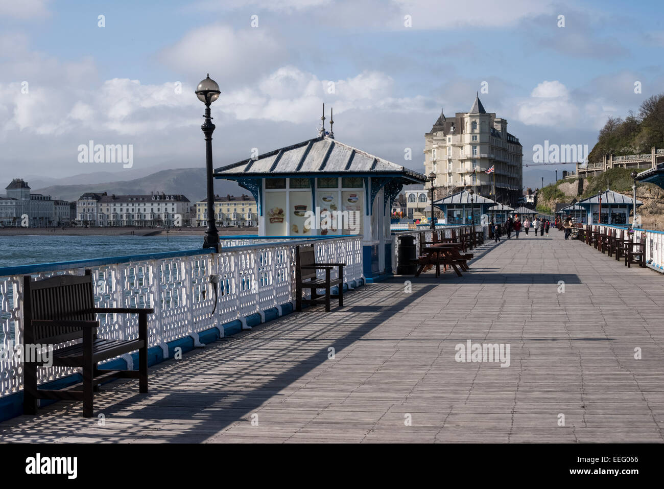 Pier clocks hi-res stock photography and images - Alamy