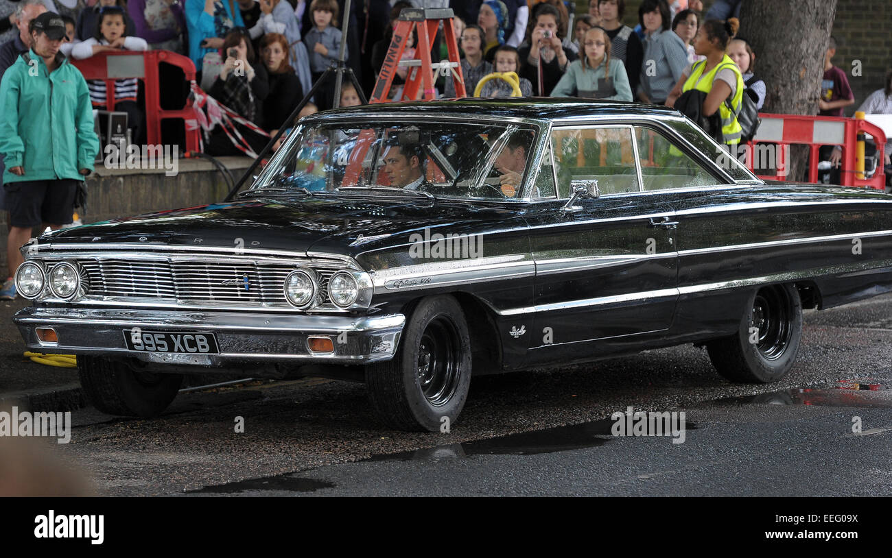Tom Hardy films scenes for his new film 'Legend' on the Cedra Court ...