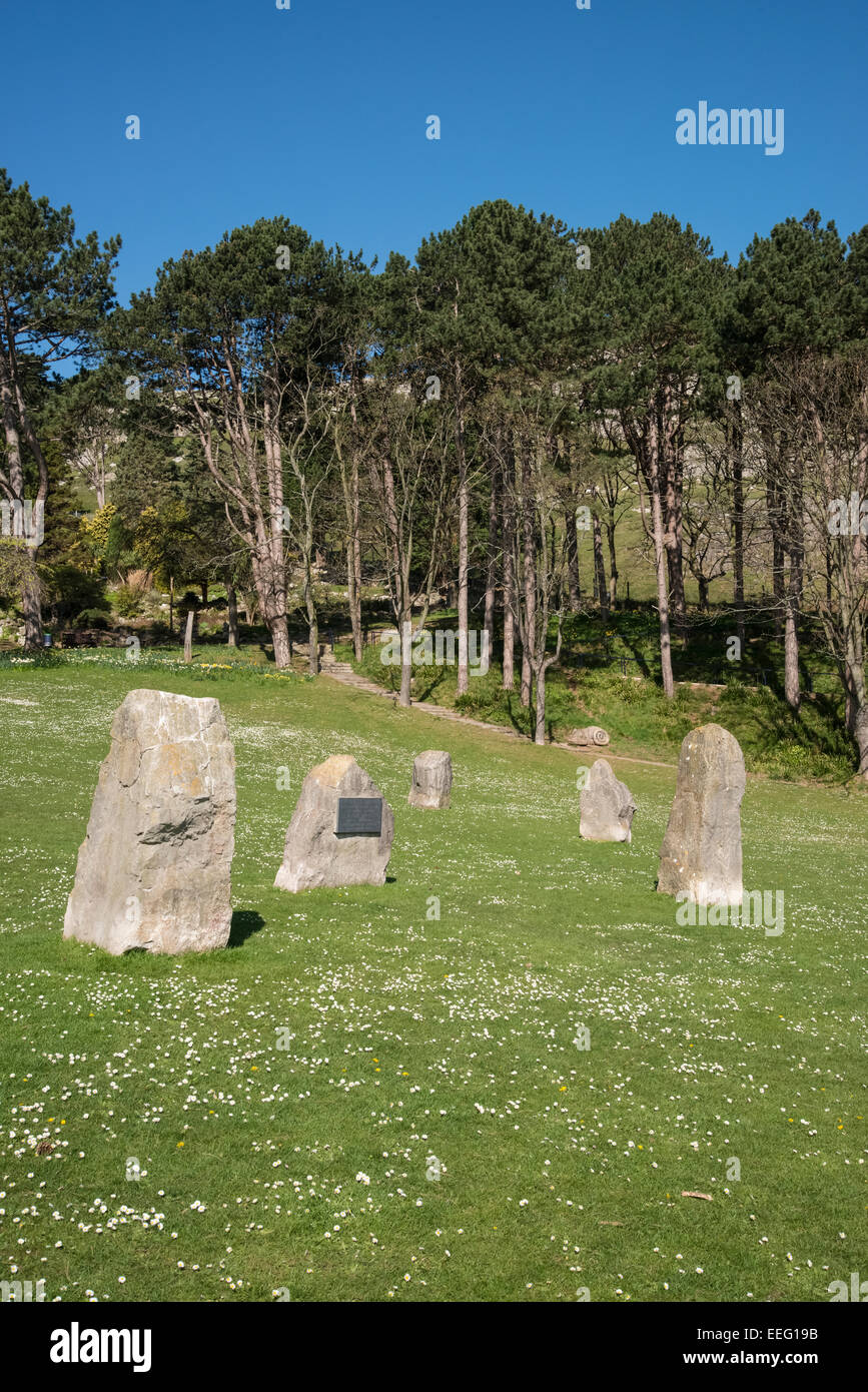 Llandudno Promenade, Queen Victoria Memorial Park, and Bardic Stone ...
