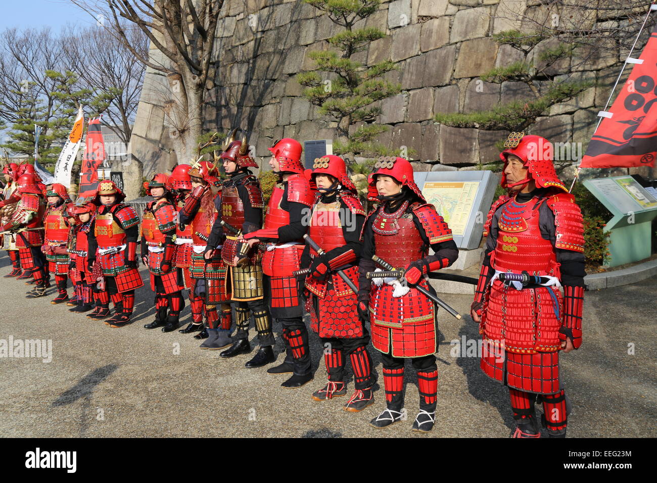 Osaka castle samurai warriors hi-res stock photography and images - Alamy