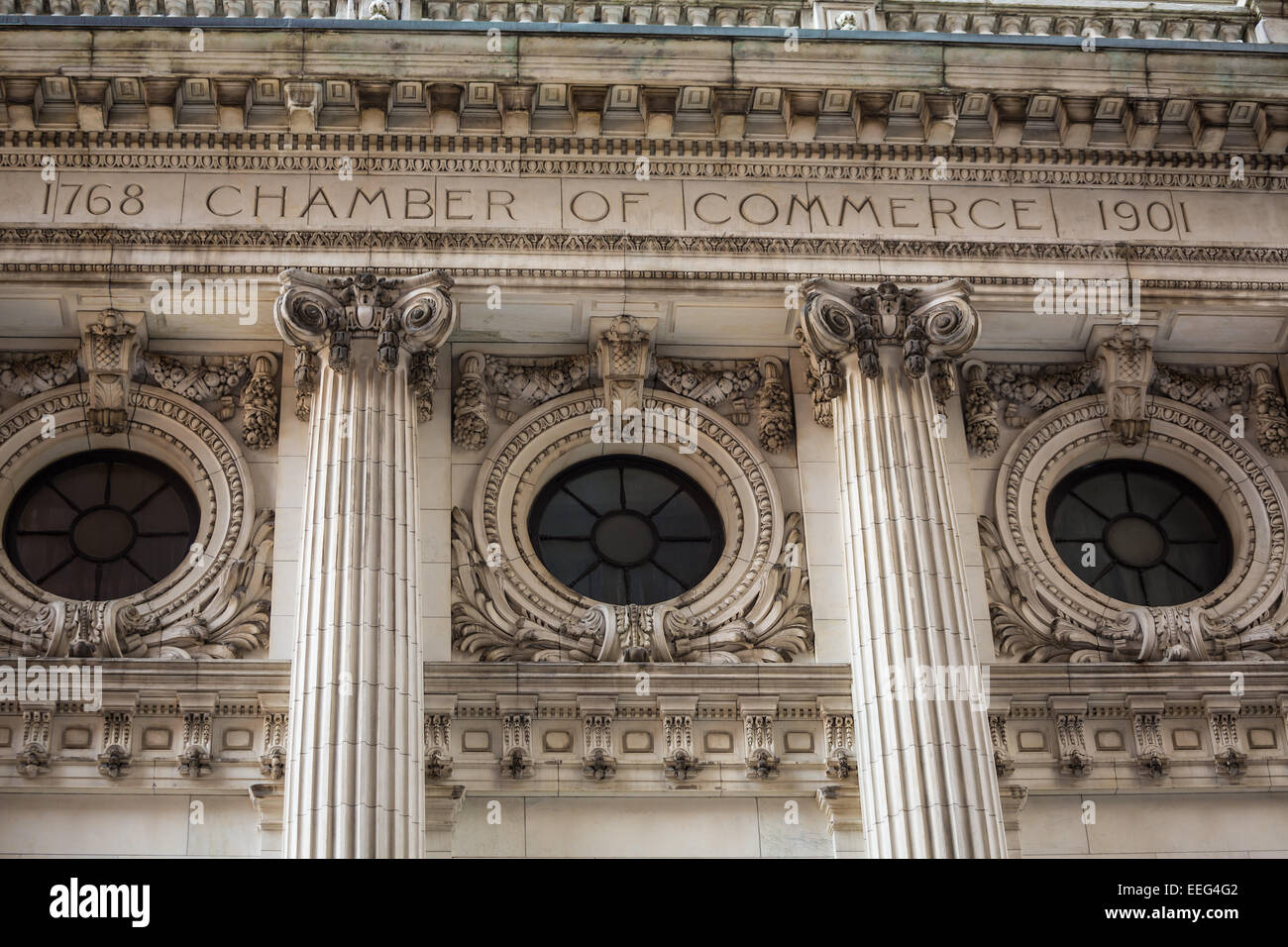 Manhattan New York chamber of commerce facade and columns US Stock ...