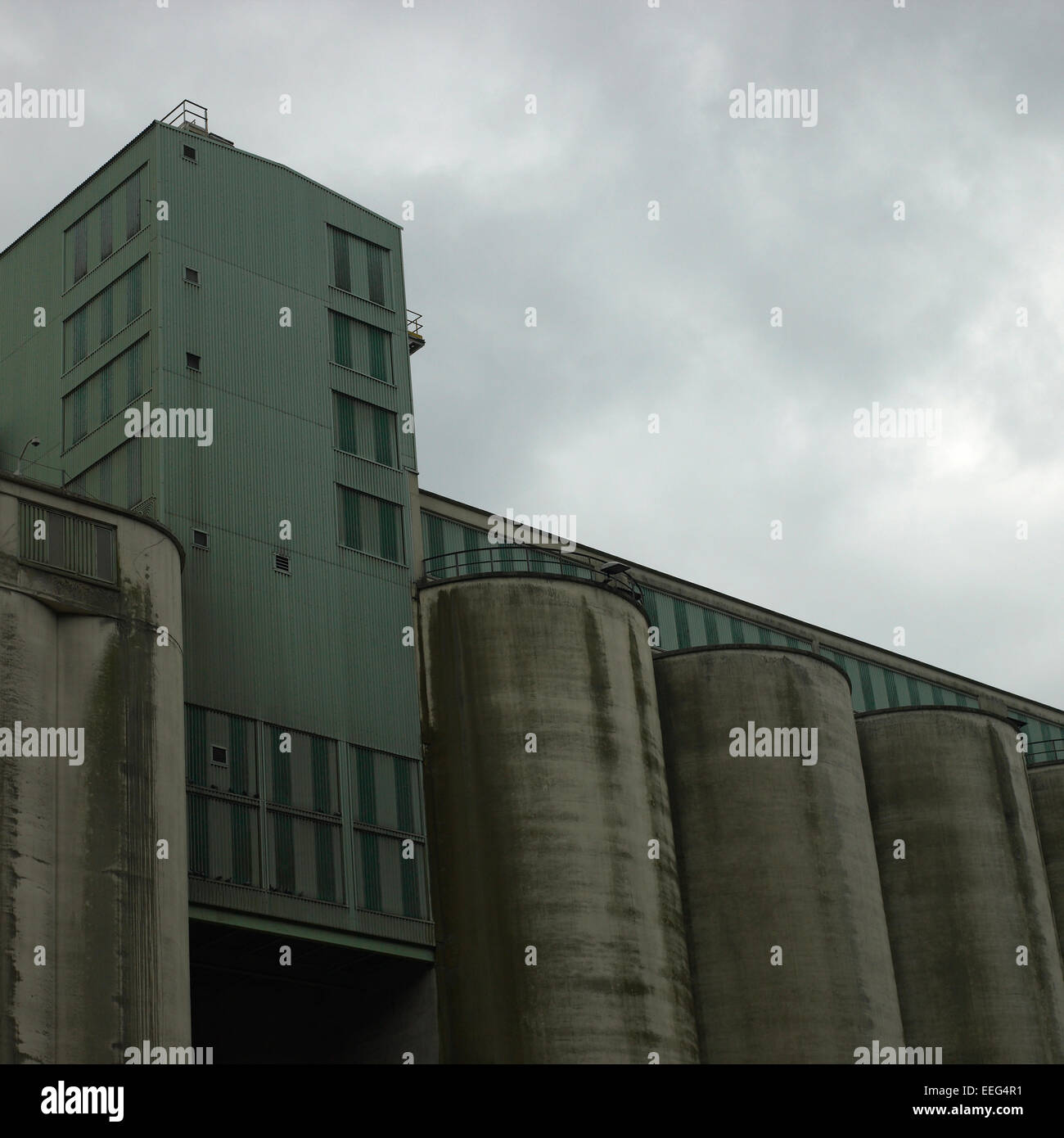 Section of large pipe hi-res stock photography and images - Alamy