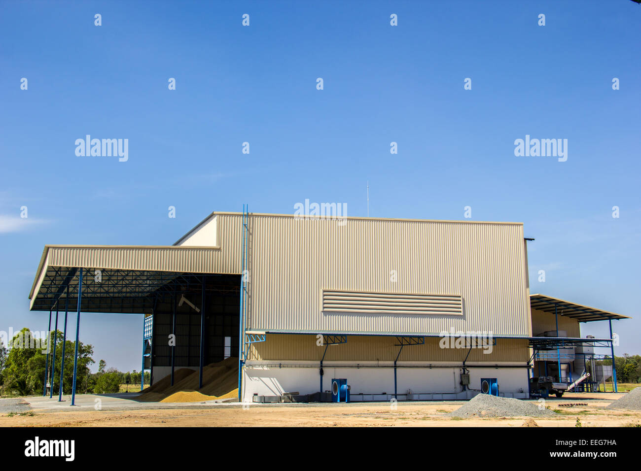 The Rice granary, sky, blue, building, paddy Stock Photo - Alamy