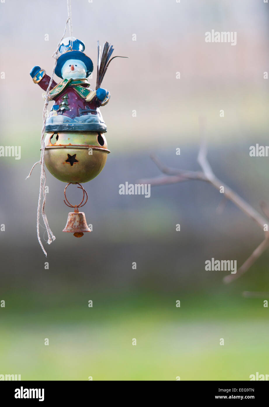 Cartoon snowman character hi-res stock photography and images - Alamy