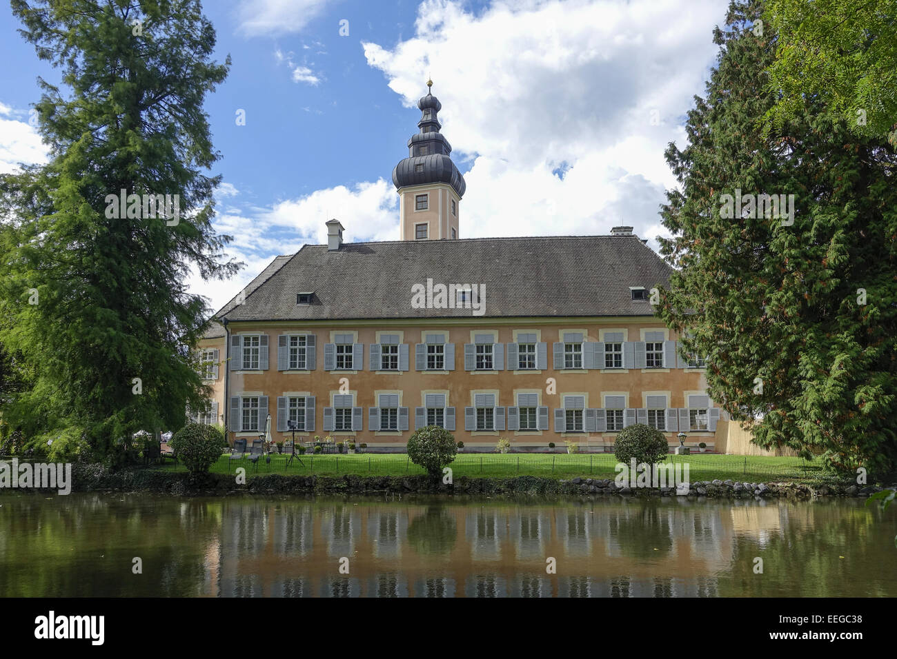 Castle planegg hi-res stock photography and images - Alamy