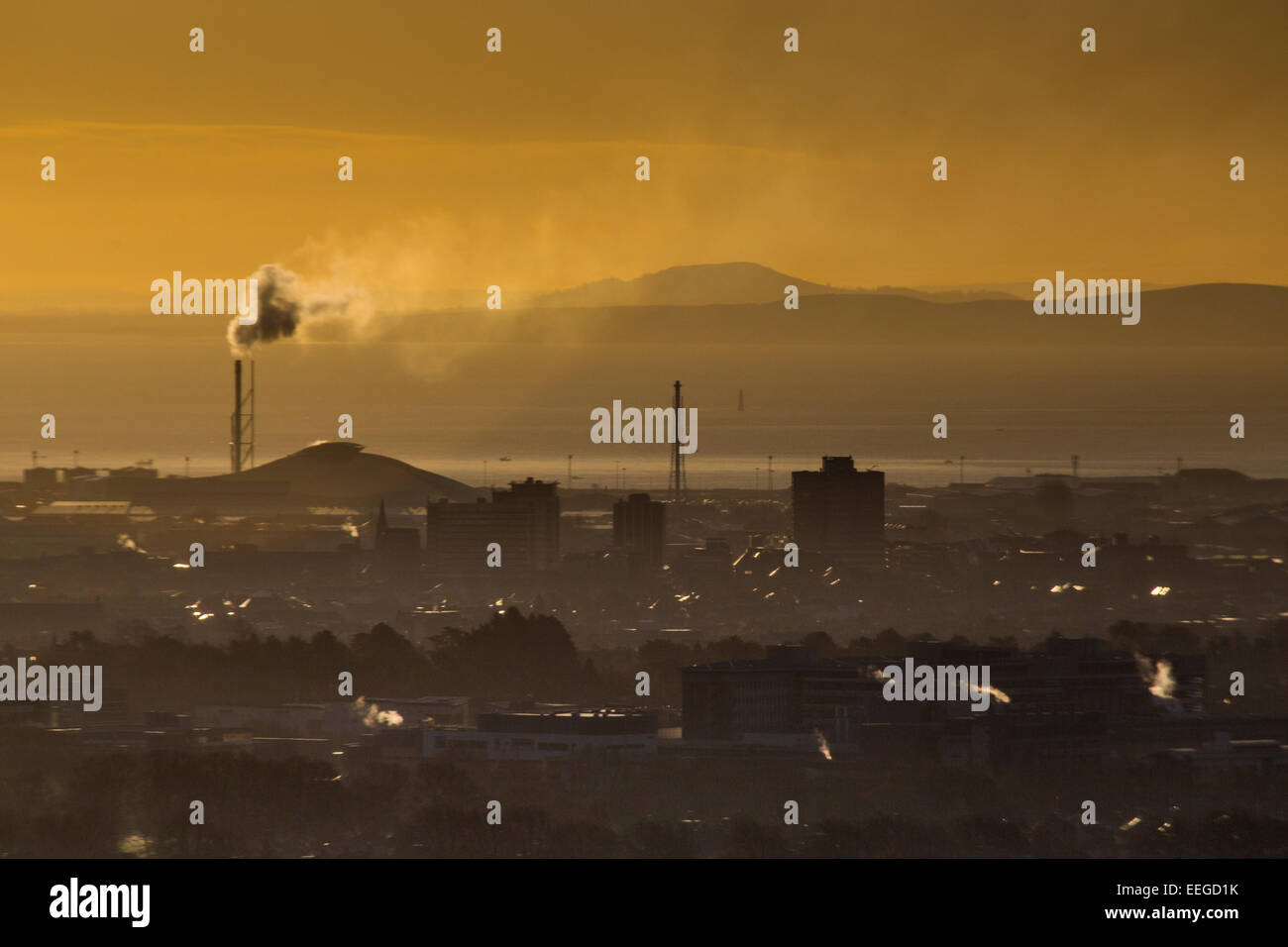 Cardiff city stadium night hi-res stock photography and images - Alamy