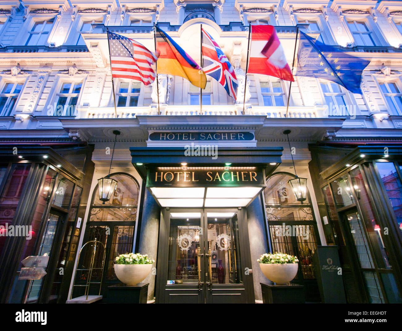 Wien Hotel Sacher Stock Photos & Wien Hotel Sacher Stock Images - Alamy